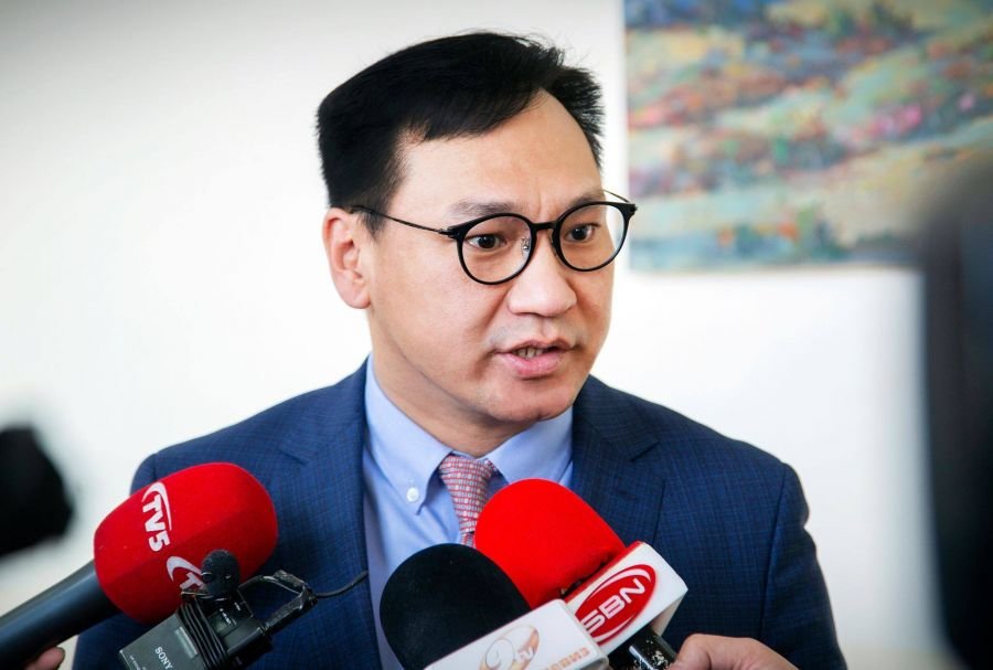 ЭТТ ХК ийн гүйцэтгэх захирал асан Б Ганхуягт холбогдох хэргийг прокурорт шилжүүлэв